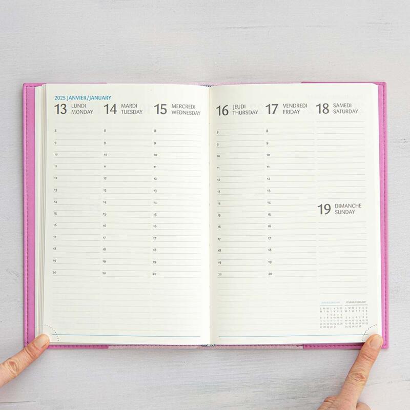 Gama Pink Yearly Agenda 2025 | W.Maxwell